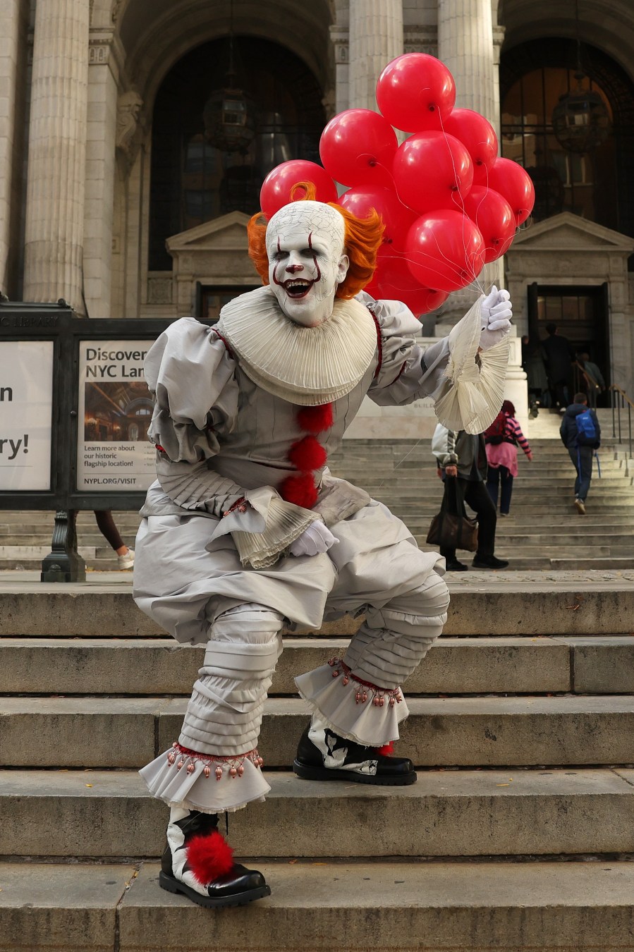 Pennywise haunts New York City ahead of HBO’s ‘Welcome to Derry ...
